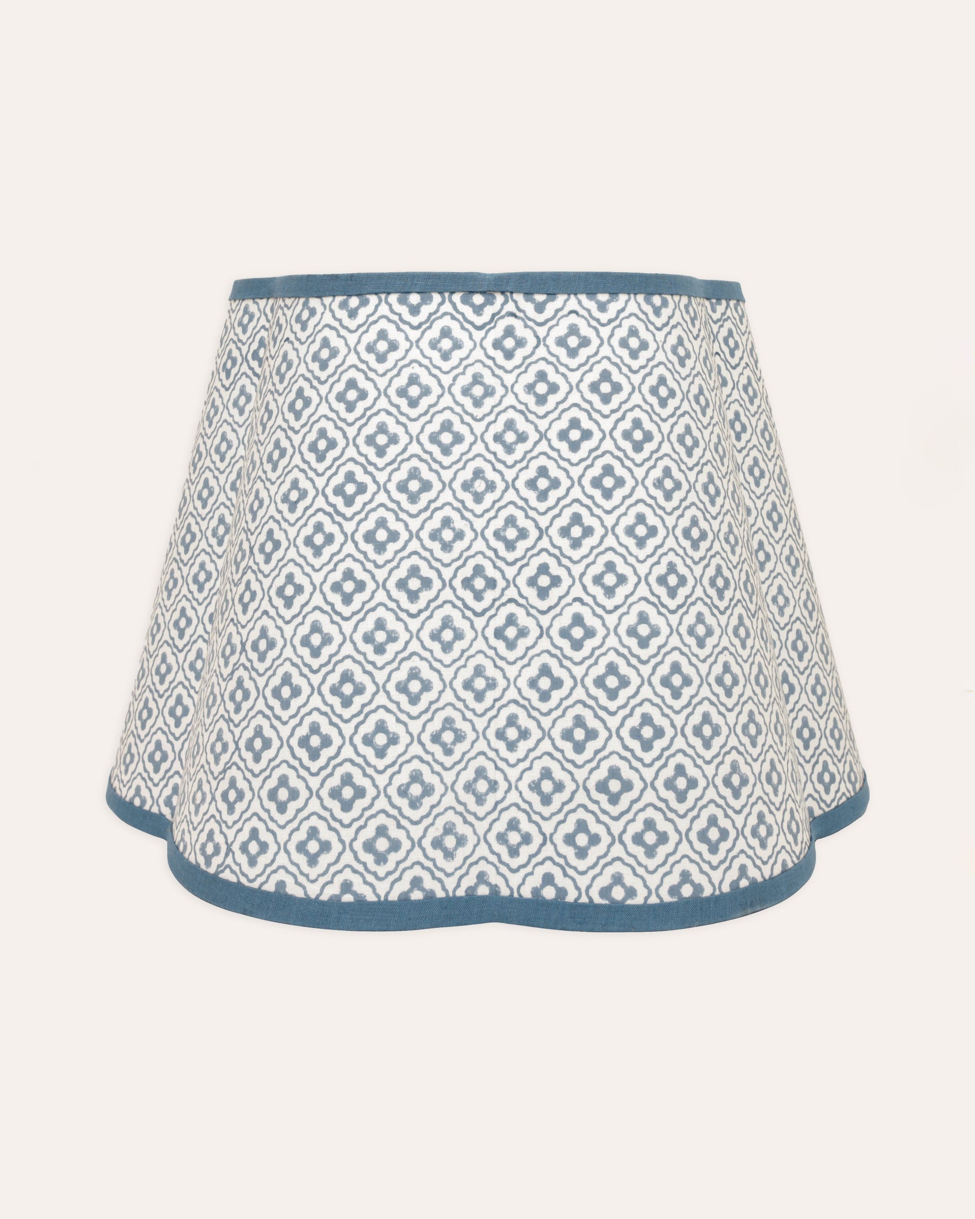 Scalloped Finestra Lampshade - Blue – Birdie Fortescue