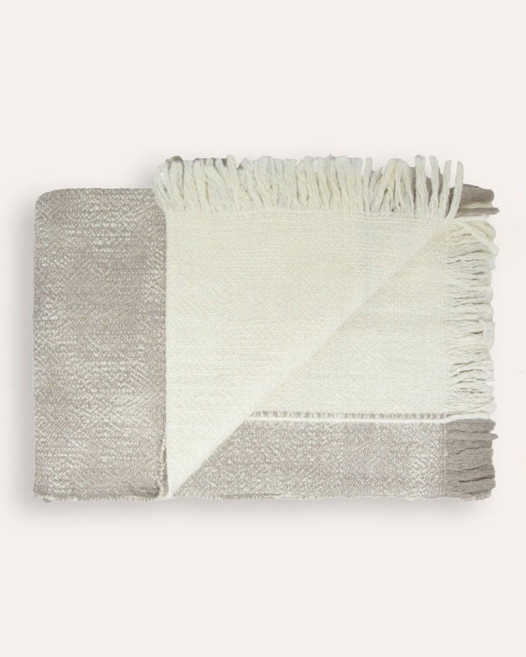 Throws – Birdie Fortescue