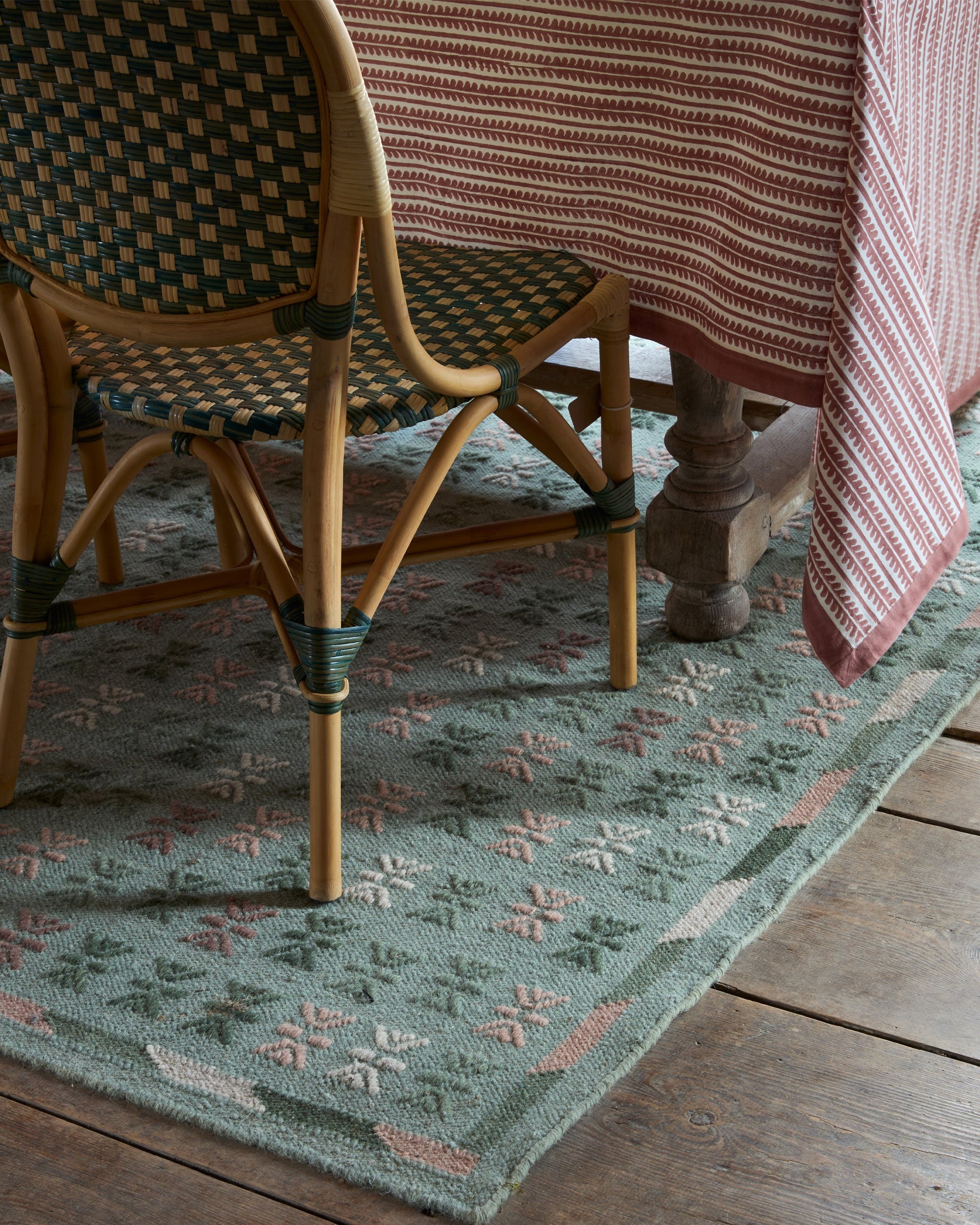 Bel Tablecloth - Red – Birdie Fortescue